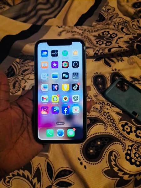 iPhone 11 for sale in Ongwediva - Cellphones - Kalahari Deals Namibia