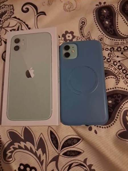 iPhone 11 for sale in Ongwediva - Cellphones - Kalahari Deals Namibia