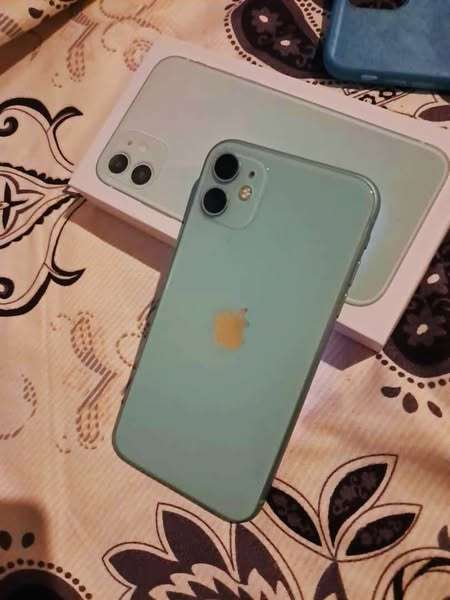iPhone 11 for sale in Ongwediva - Cellphones - Kalahari Deals Namibia
