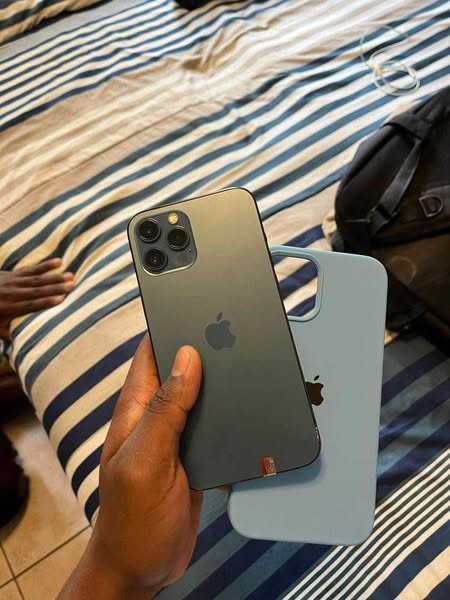 iPhone 12 Pro max 256gb for sale in Windhoek - Cellphones - Kalahari ...