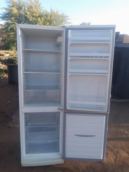 Defy fridge for sale in Windhoek - Fridges - Kalahari Deals Namibia