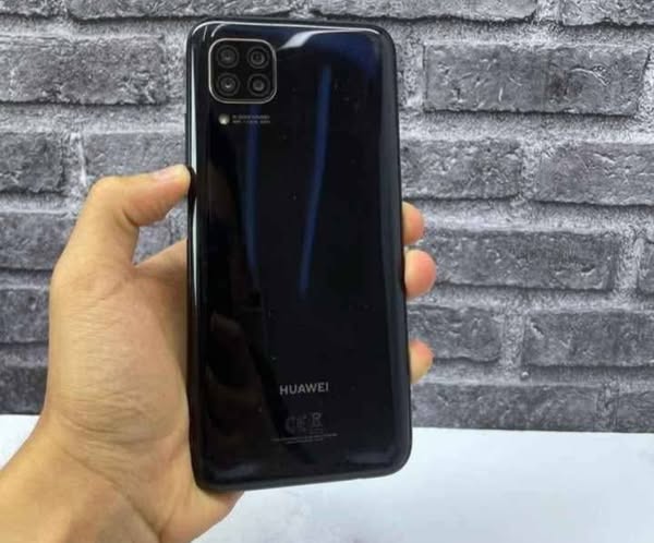 Huawei p40 lite for sale in Windhoek - Cellphones - Kalahari Deals Namibia