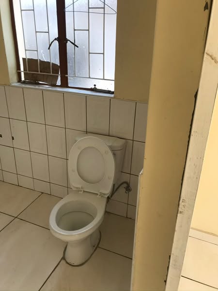 Inside room to rent in Windhoek - Rooms for rent - Kalahari Deals Namibia