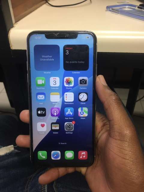 iPhone 11 Pro Max for sale in Windhoek - Cellphones - Kalahari Deals ...