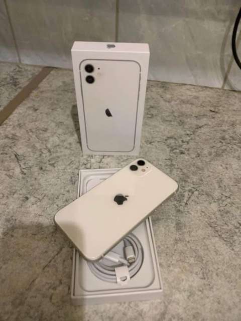 iPhone 11 128gb for sale in Windhoek - Cellphones - Kalahari Deals Namibia