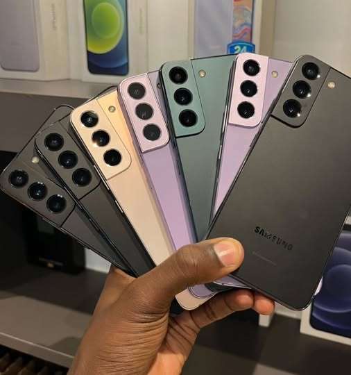 SAMSUNG S22 for sale in Windhoek - Cellphones - Kalahari Deals Namibia