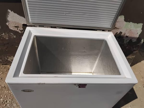 Zero Gas and electricity freezer for sale in Windhoek - Freezers ...