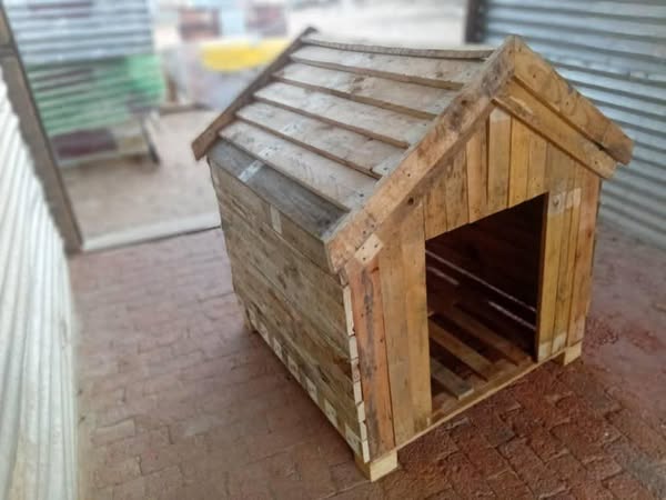 Dog house for sale in Windhoek - Pet Homes - Kalahari Deals Namibia