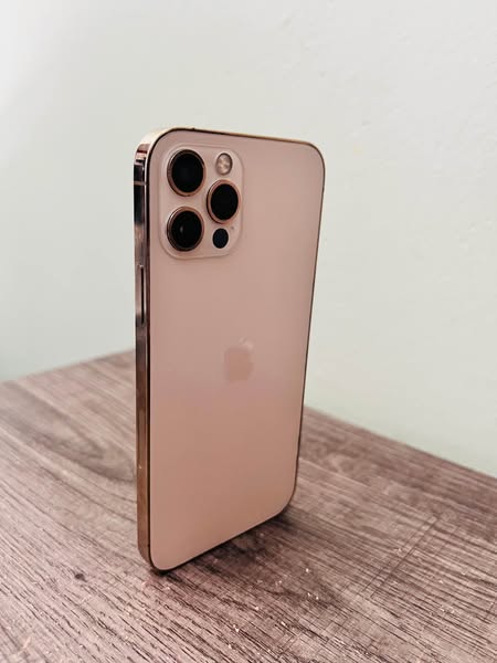 iPhone 12 Pro for sale in Windhoek - Cellphones - Kalahari Deals Namibia