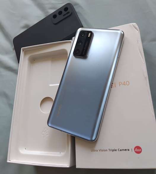 Huawei p40 (5G) for sale in Windhoek - Cellphones - Kalahari Deals Namibia