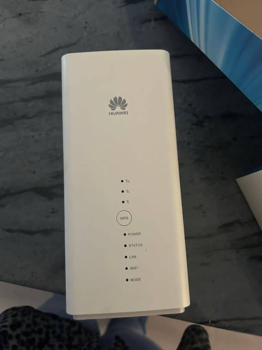 Wifi router for sale in Windhoek - Network Hardware - Kalahari Deals ...