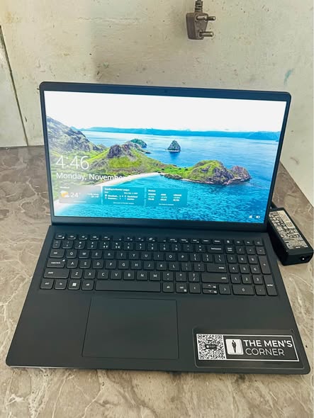 Dell i3 super fast laptop for sale in Windhoek - Laptops - Kalahari ...